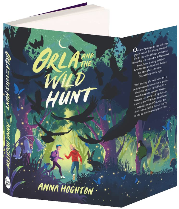 Книга «Orla and the Wild Hunt» – Анна Хогтон, купить по цене 507 на ...
