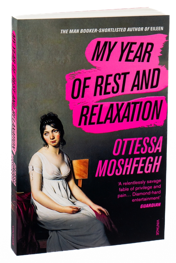 Книга «My Year of Rest and Relaxation» – Оттесса Мошфеґ, купити за ...