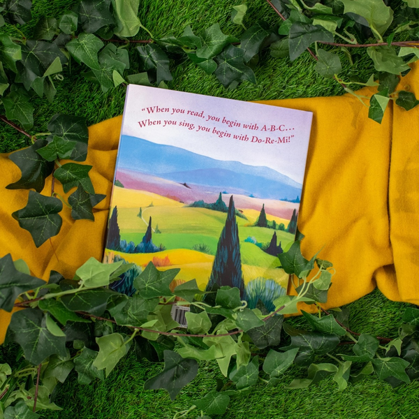 Книга «The First Notes. The Story of Do, Re, Mi» – Джулі Ендрюс, купити ...