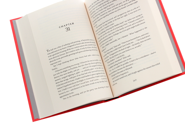 Книга «A Court of Thorns and Roses» – Сара Маас, купити за ціною 1426 ...